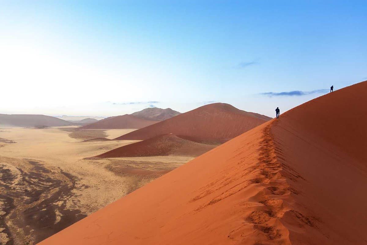 Sossusvlei & Deadvlei: How to Visit Namibia's Iconic Dunes | TripZapp